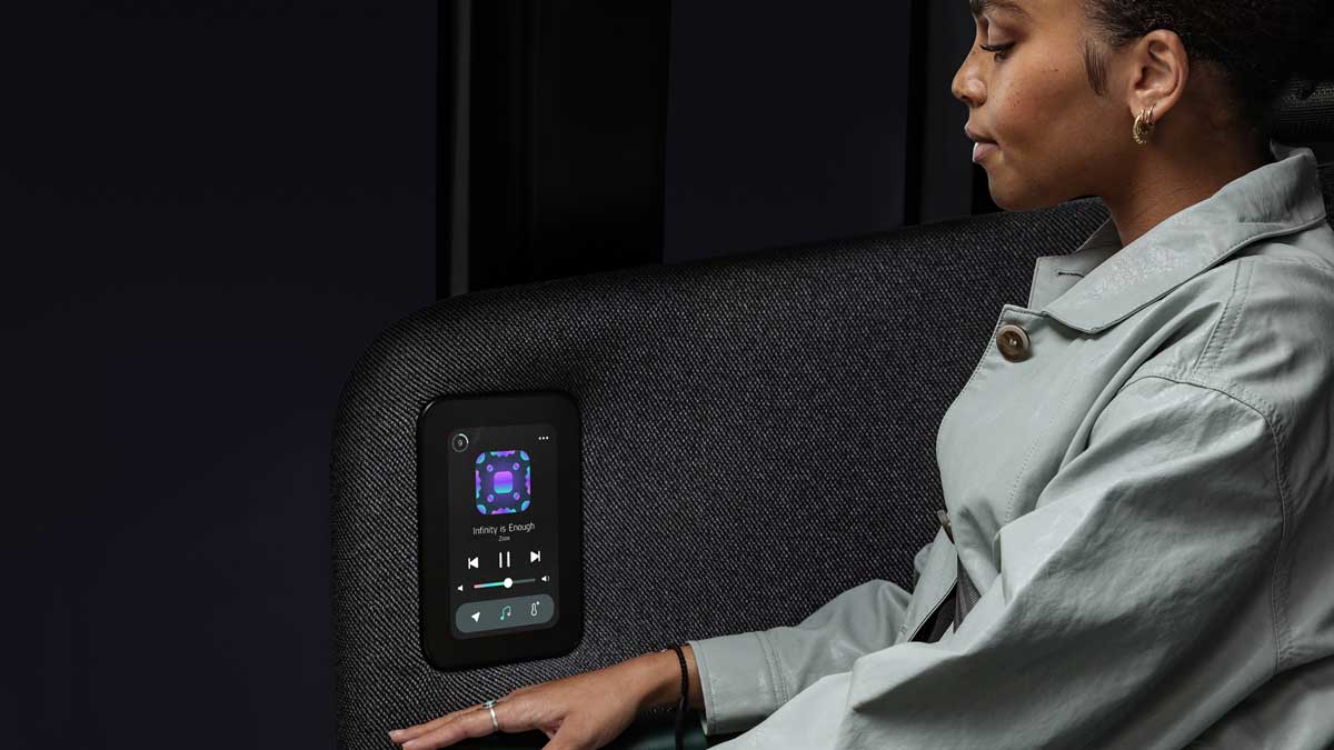 Zoox unveils bi-directional, self driving electric robo-taxi with big ...