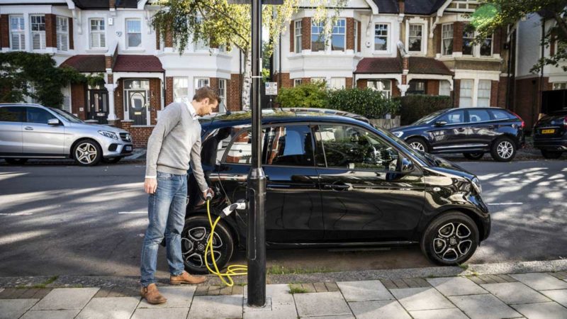 Shell to acquire UK’s biggest electric car charging network