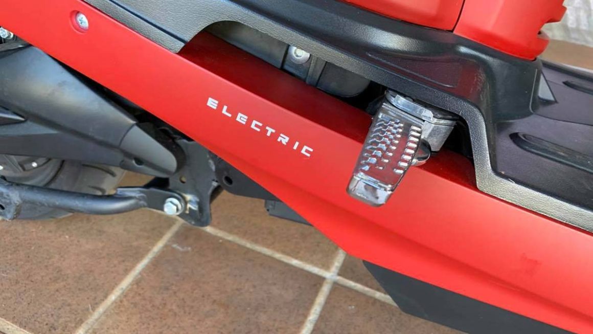 Arthur! Fonz Moto's cheapest electric scooter reviewed