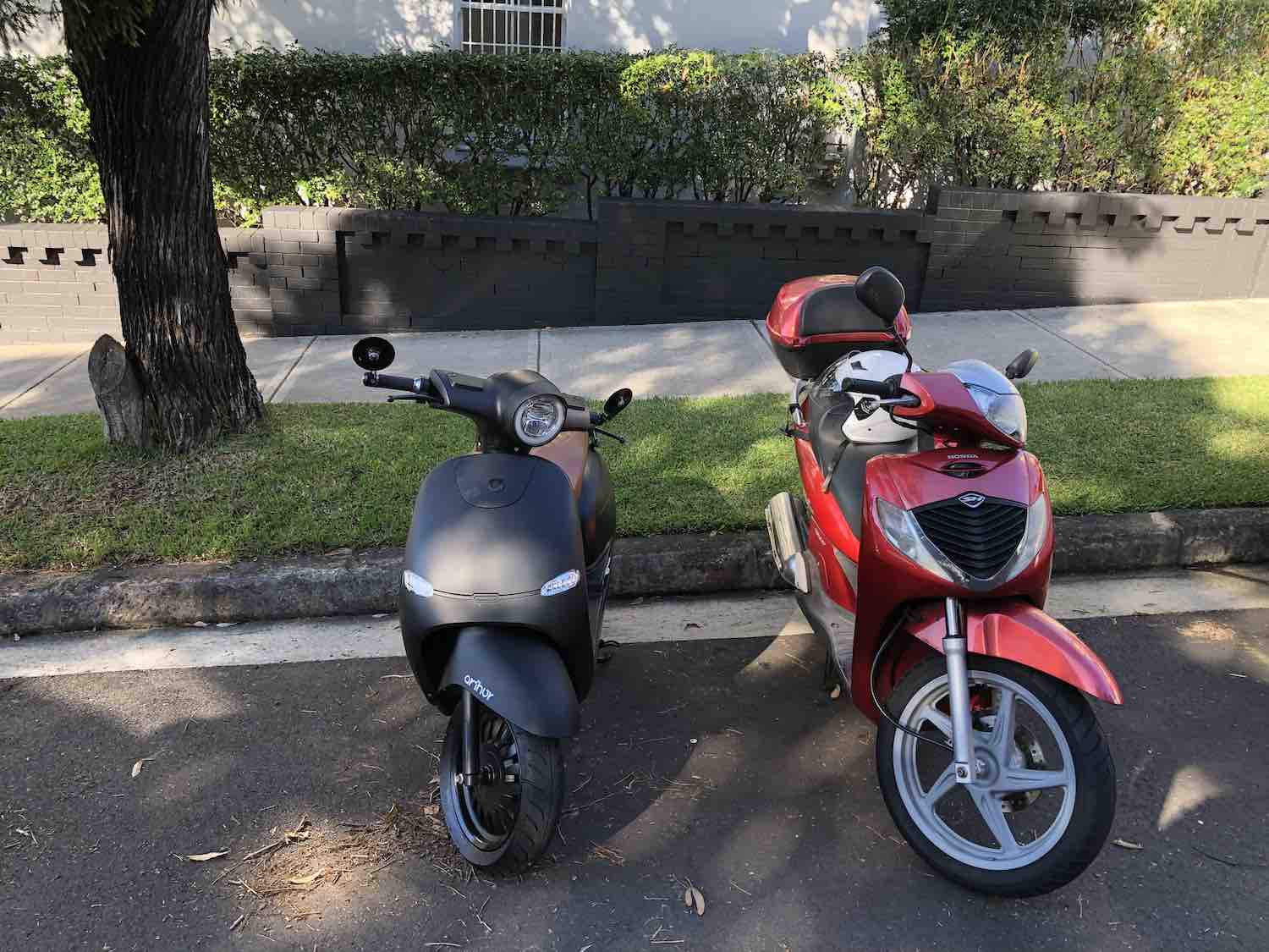 Electric scooter review: 2022 Fonz Arthur 2 offers style and more range