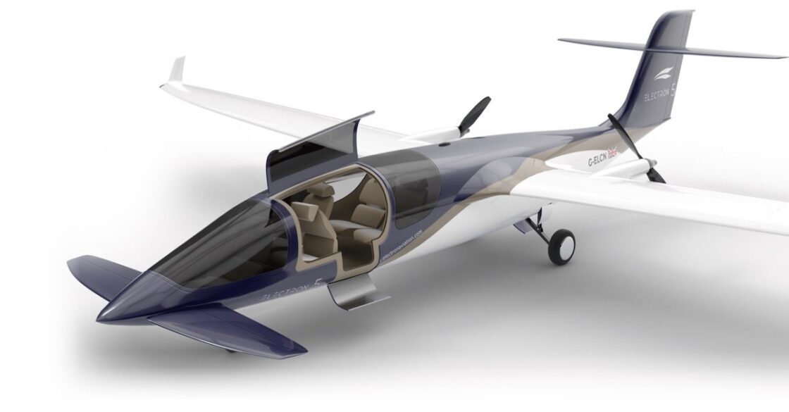 "This thing is amazing:" Flying school uses electric plane for pilot ...