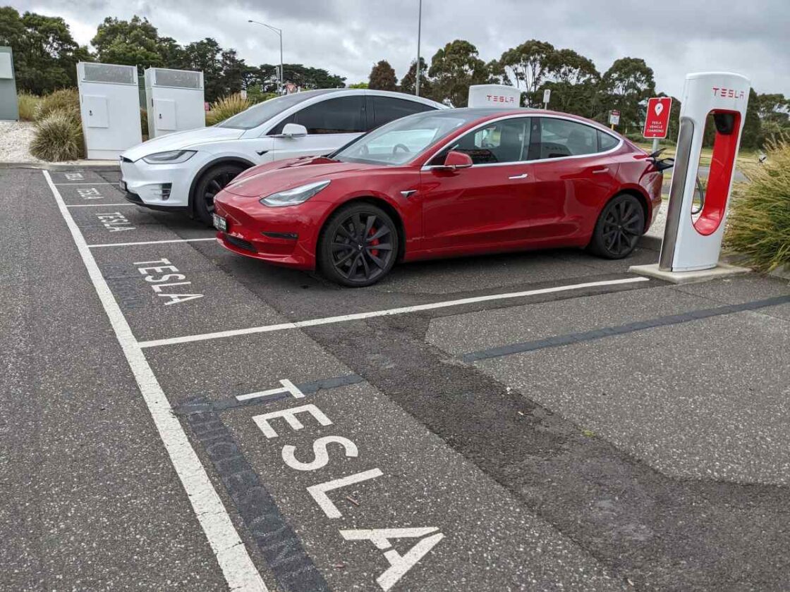 Tesla Supercharger spotted with credit card reader