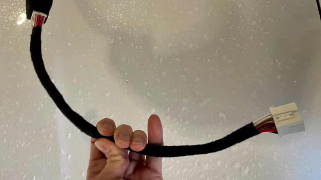 BYD Seal successfully charges at Tesla V3 and V4 superchargers