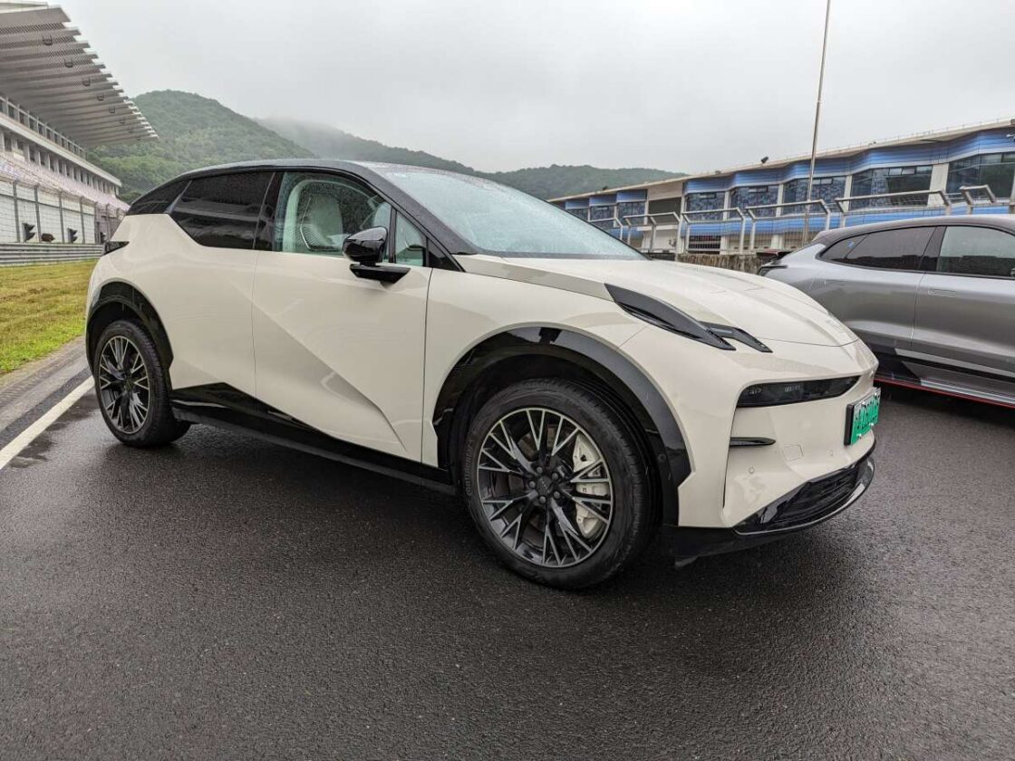 Chinese car maker Zeekr gets approval for first Australian bound ...