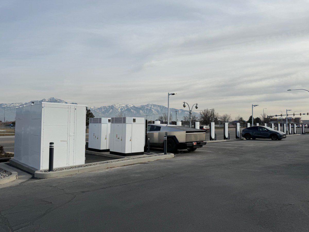 Tesla opens its first 500 kW supercharger site, doubling power