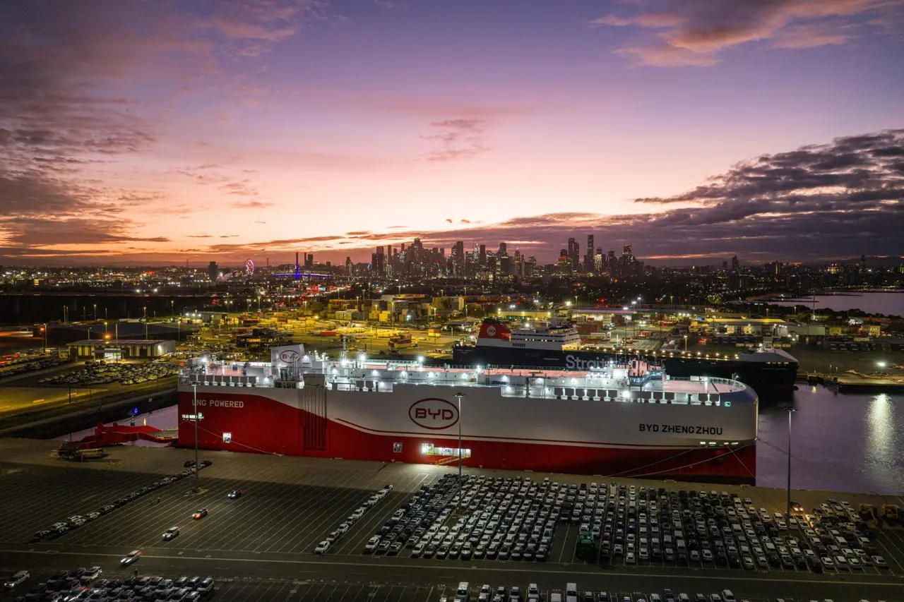 BYD ship with more than 4,900 cars – mostly EVs – docks in Melbourne ...